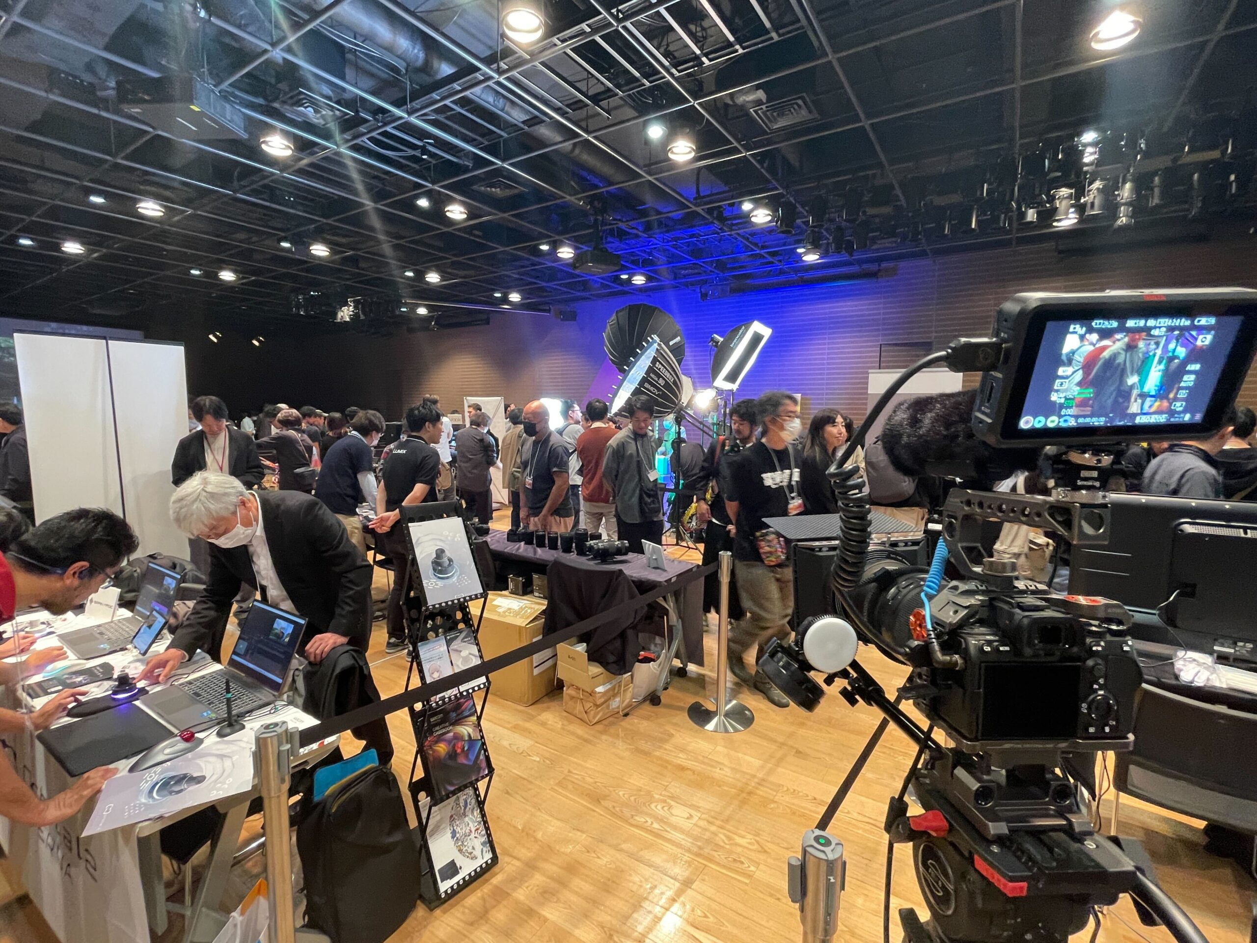 大盛況！「CREATORS EDGE2023」の会場風景 – Shuffle