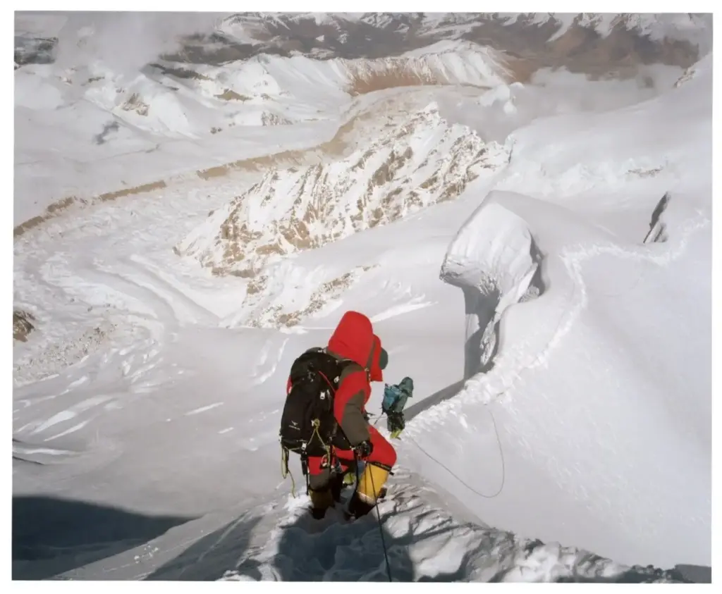 8000m峰全14座登頂を成し遂げた写真家・石川直樹が活写した「最後の山」の全記録。写真集『シシャパンマ』が9月9日に発売！ – Shuffle